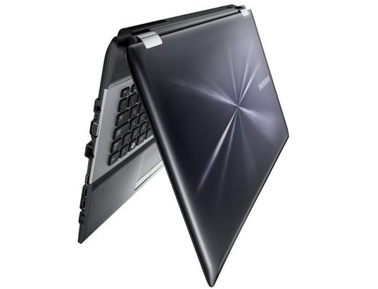 Ordinateur portable SAMSUNG RC720 E7P-C5240
