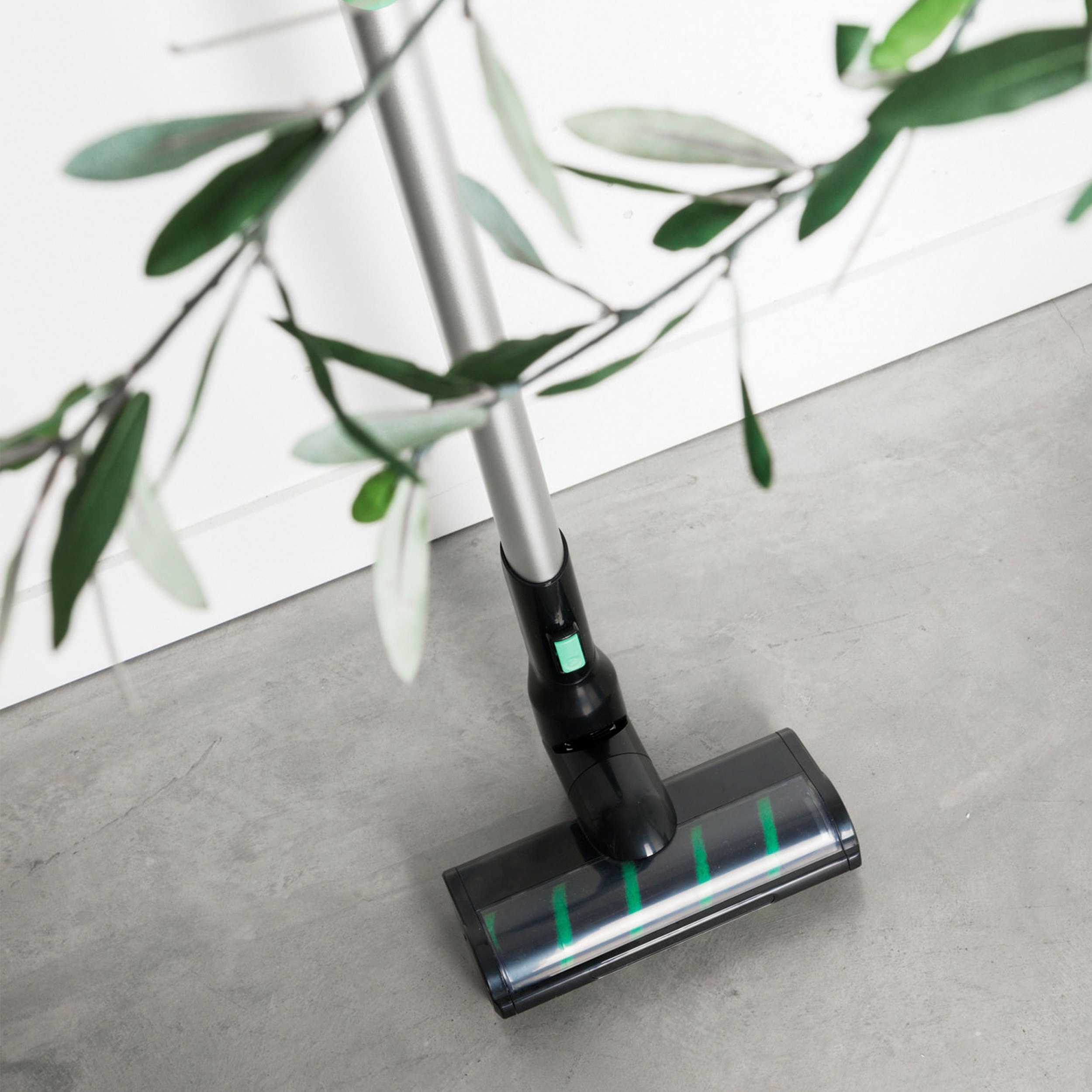 Aspirateur balai sans fil MAMBO VG301 25,9V IKOHS