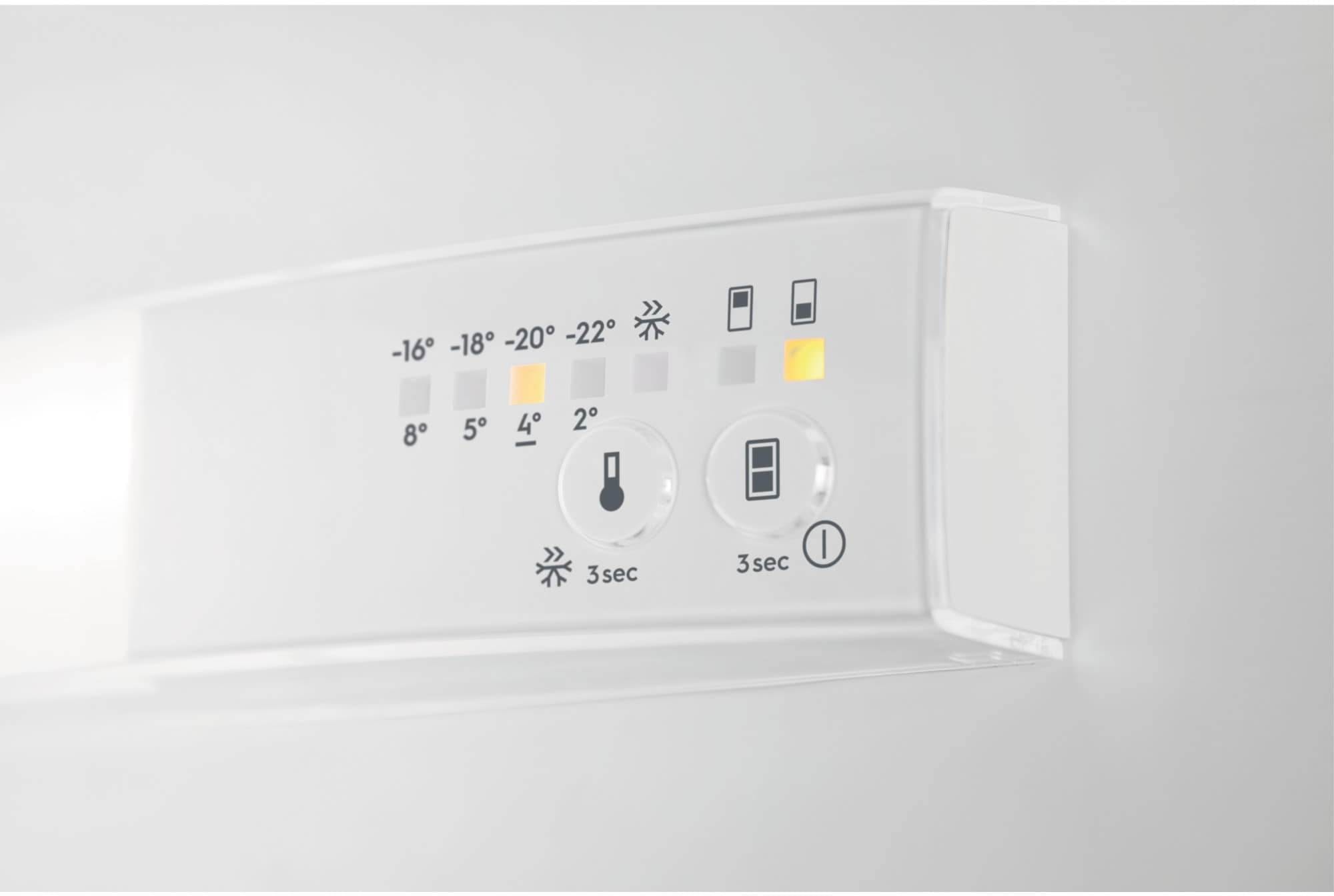 Réfrigérateur encastrable 1 porte ELECTROLUX EFS3DF18S Série 300 177,2 ...
