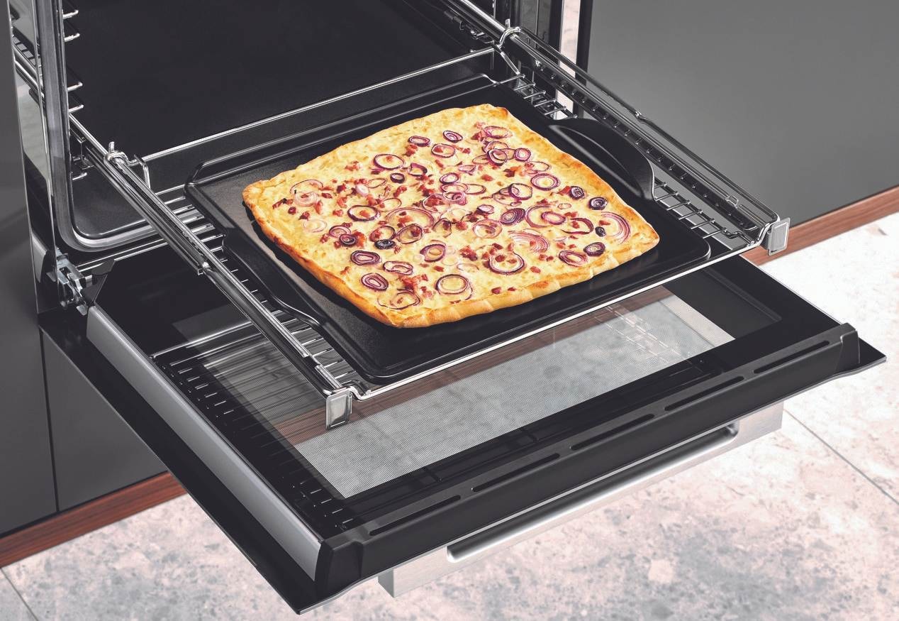 Four encastrable pyrolyse MIELE H 2861 BPNR, 76 L, 8 modes de cuisson ...